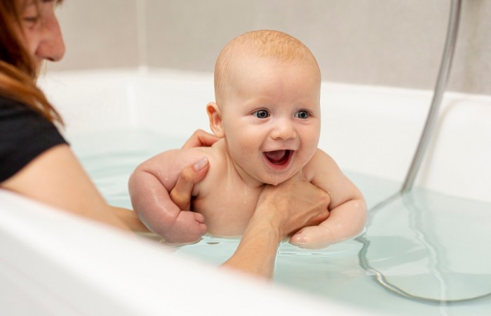 Primeiro Banho do Bebê: Como Tornar Esse Momento Mais Tranquilo